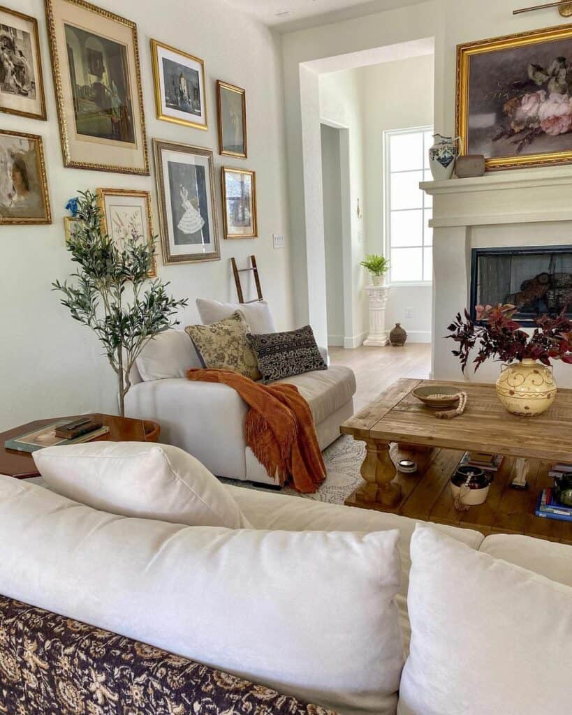 Classic Antique Parlour - Soul & Lane