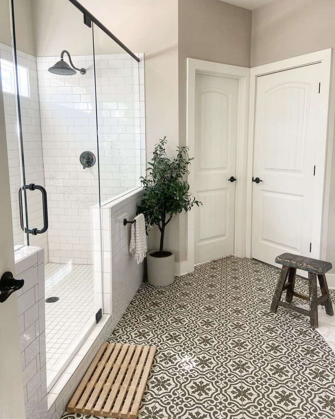 Funky Tile Flooring and Neutral Walls - Soul & Lane