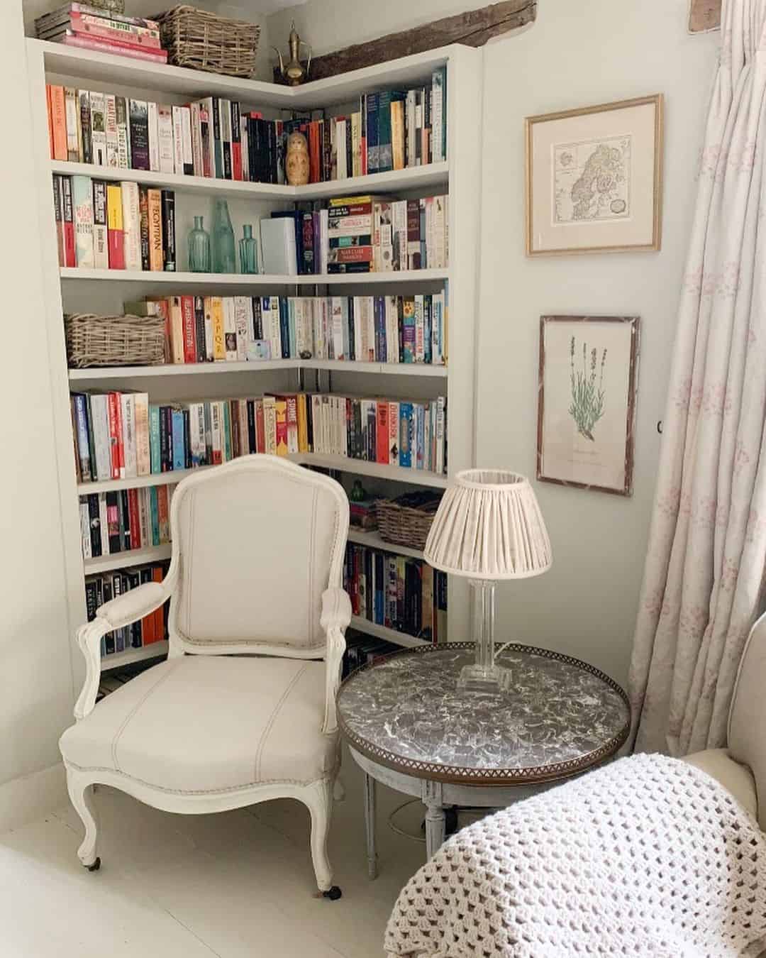 Modern Cottage Bookshelf Display - Soul & Lane