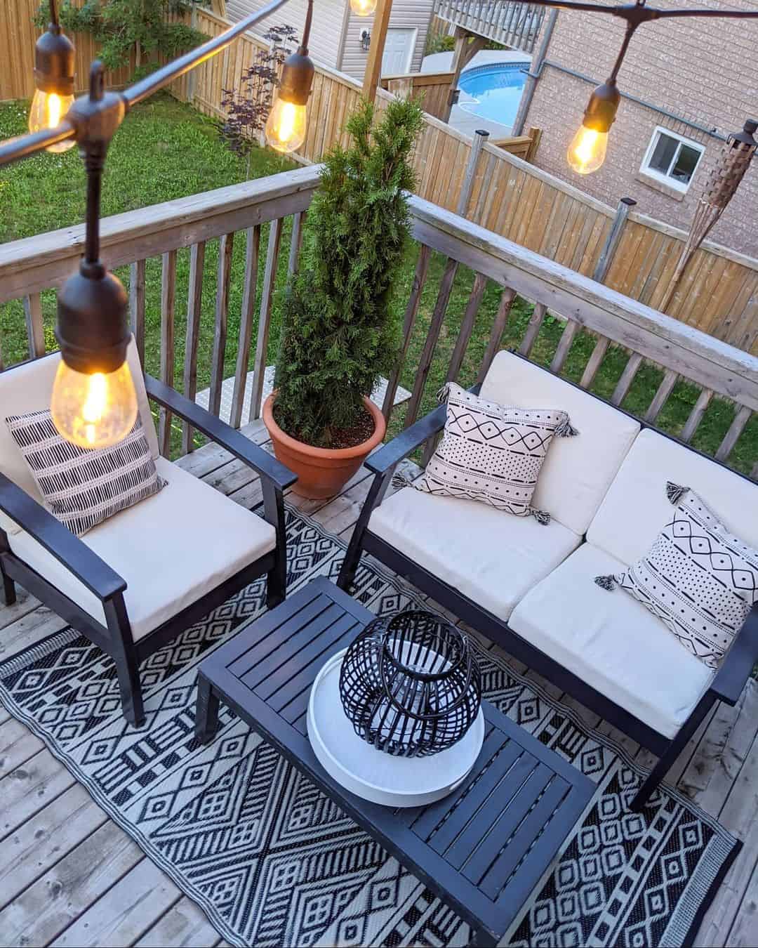 Vibrant Patterns Decorate a Deck - Soul & Lane