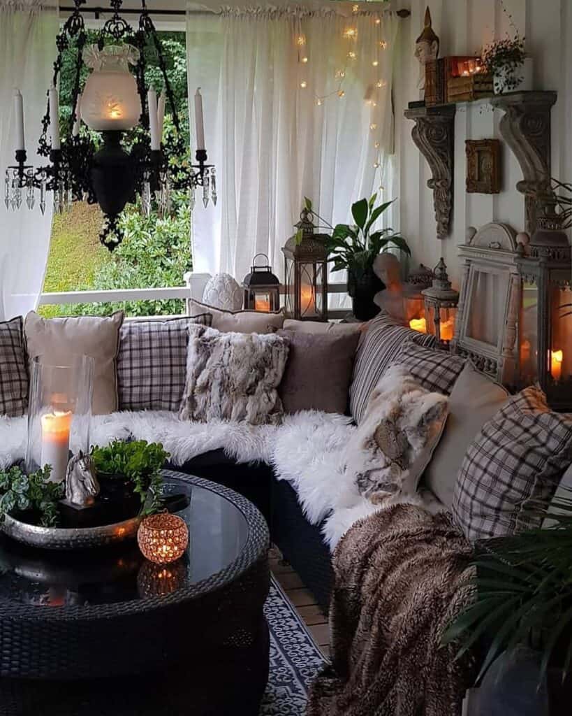 26 Outdoor Sitting Areas To Inspire Your Outdoor Oasis