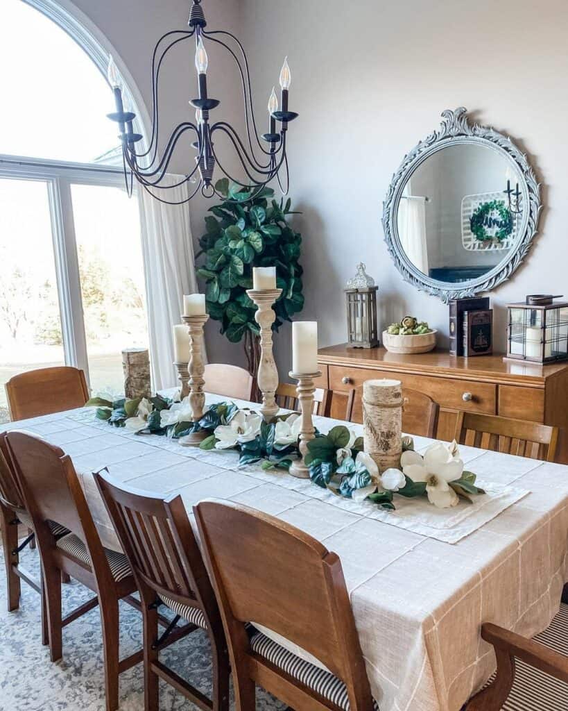 30 Mismatched Dining Chairs To Add Eccentricity
