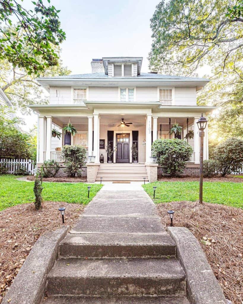 24 Concrete Front Steps Design Ideas for Maximum Curb Appeal