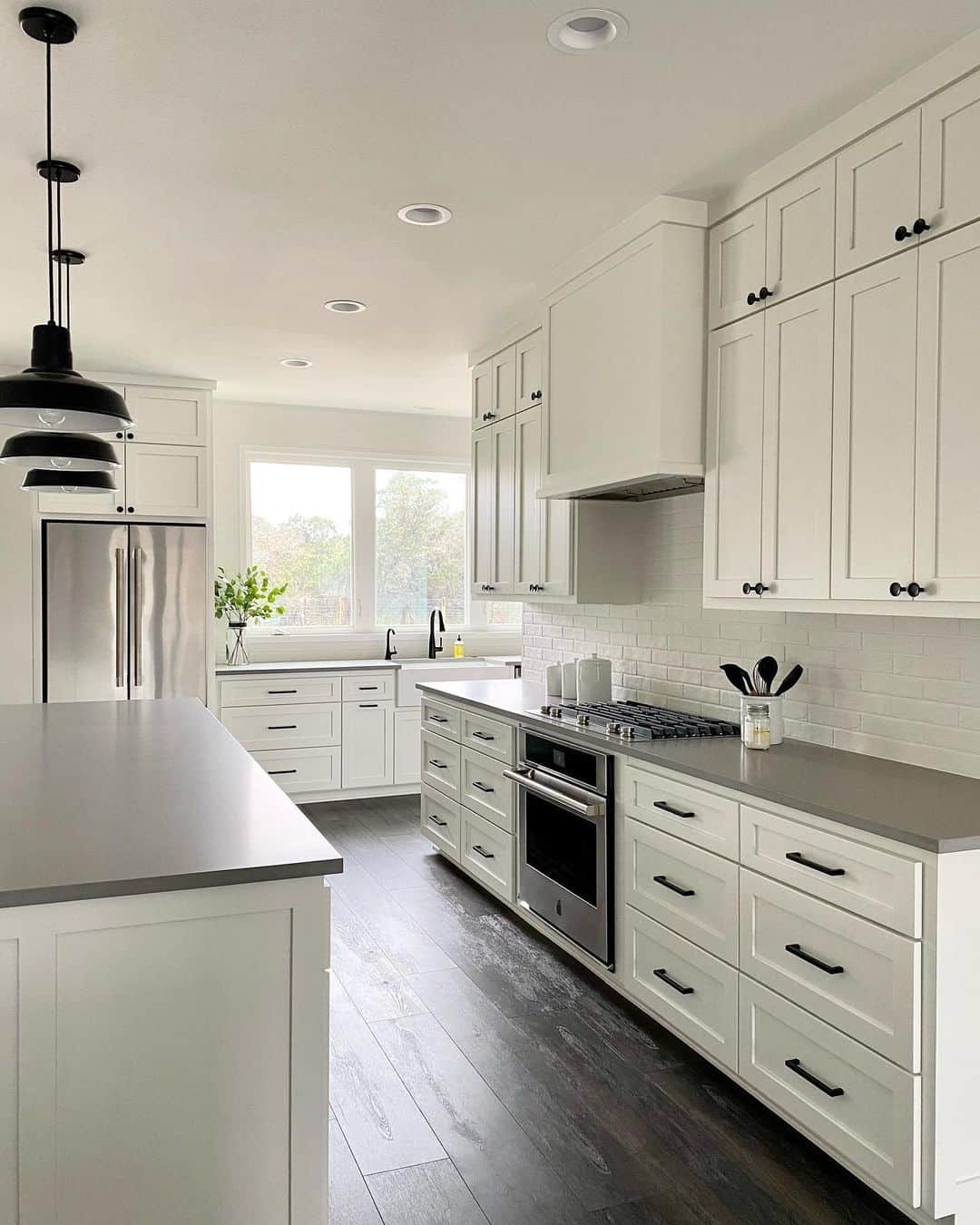 24 Gorgeous Kitchen Hood Ideas for a Luxurious Look