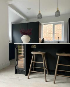 22 Dramatic and Dark Kitchen Ideas for a Modern Design