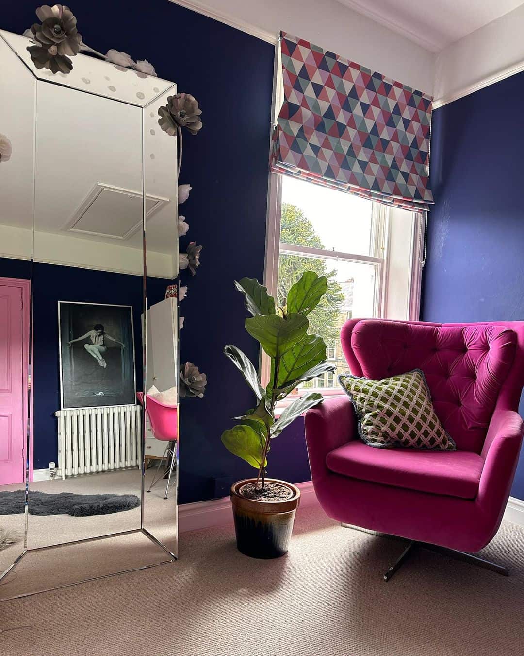 Purple Feature Wall Living Room Ideas | Cabinets Matttroy