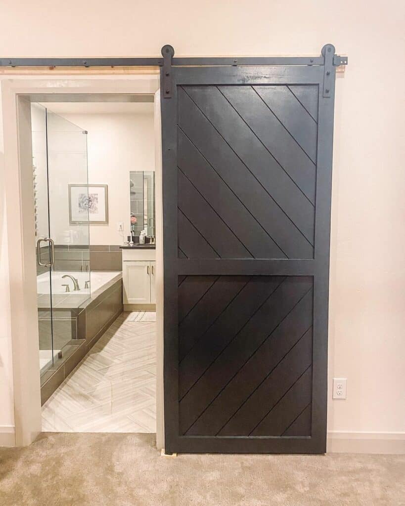 25 Spectacular Barn Door Designs for Maximum Style