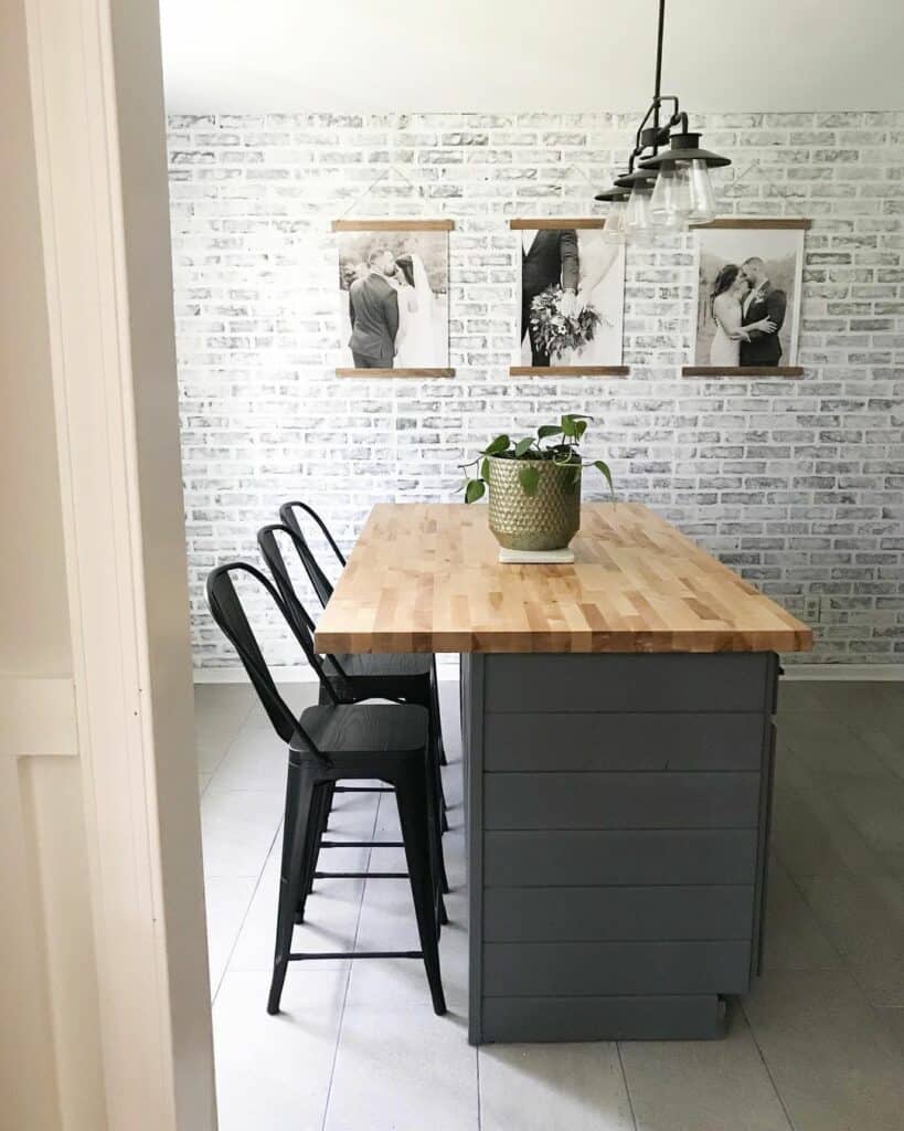 22 Small Kitchen Islands With Seating for Maximum Style