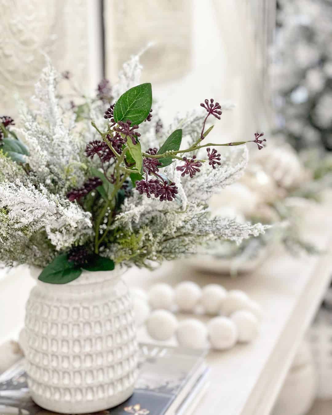 23 Whimsical Winter Table Centerpieces To Inspire You