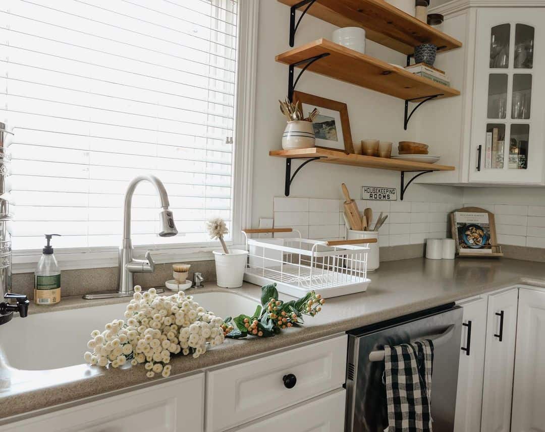 23 Fall Kitchen Décor That Inspires Warmth