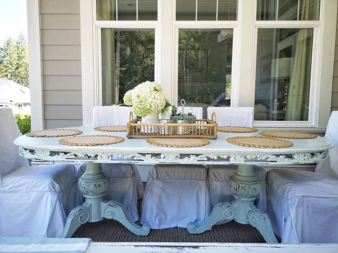Blue Paint Accentuates a Vintage Table - Soul & Lane