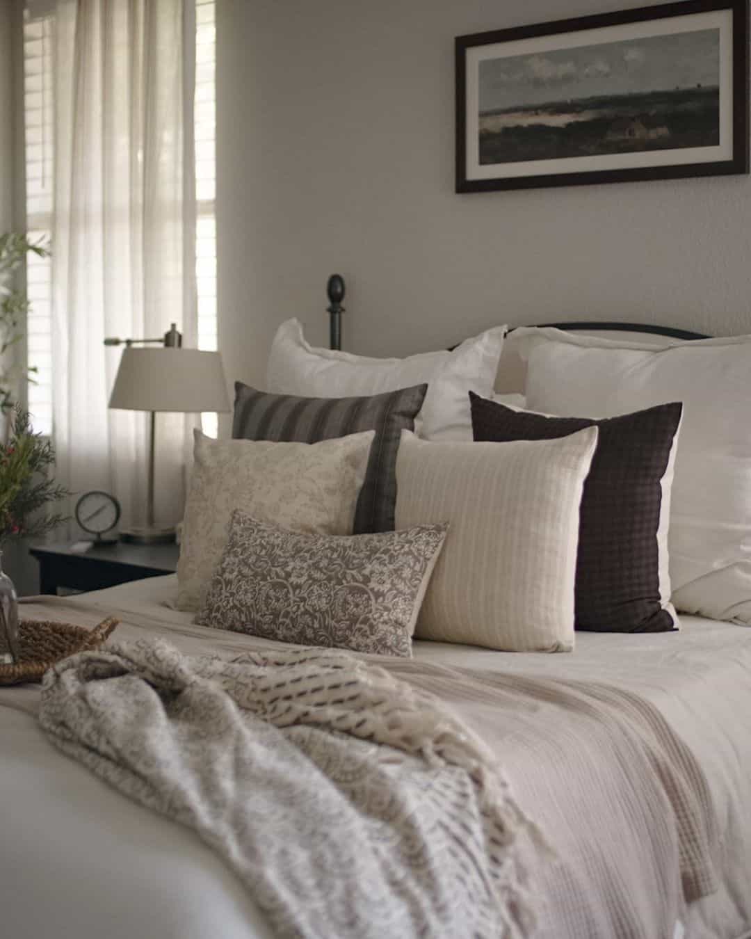 Bedding Styles for Compact Bedrooms - Soul & Lane