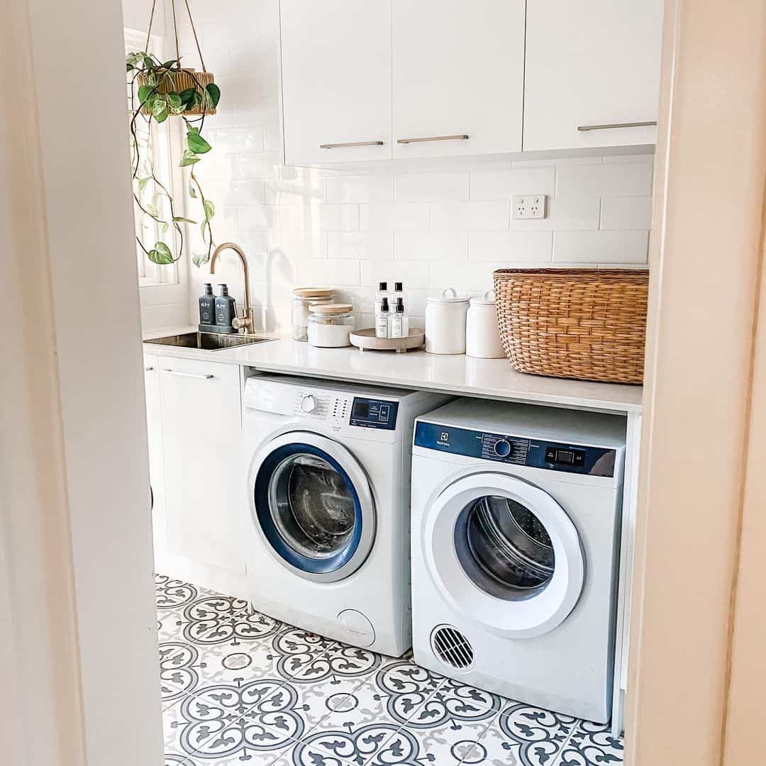 Intricate Floor Tiles With Flair - Soul & Lane