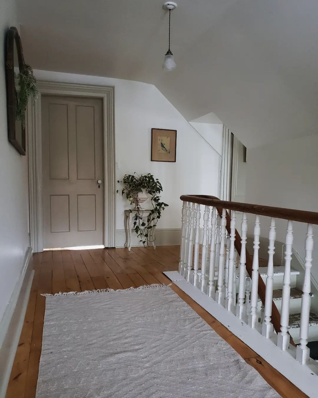 Neutral Hallway Decor To Emphasize a Space - Soul & Lane
