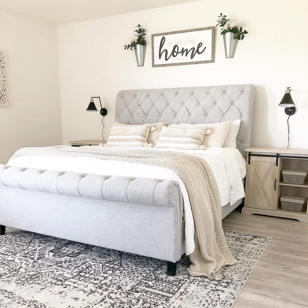 Sleigh Bed Offers a Luxurious Appearance - Soul & Lane