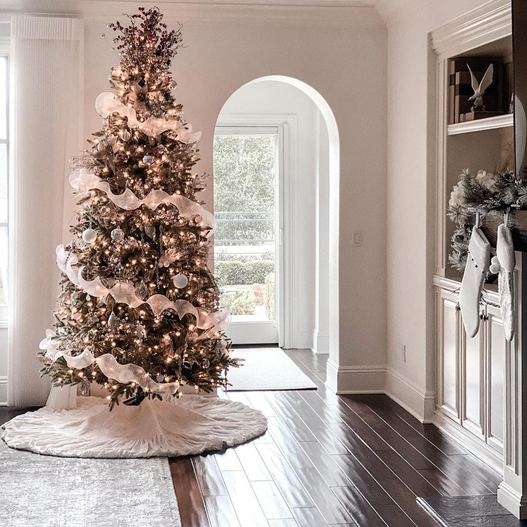 Symmetrical Arches - Soul & Lane