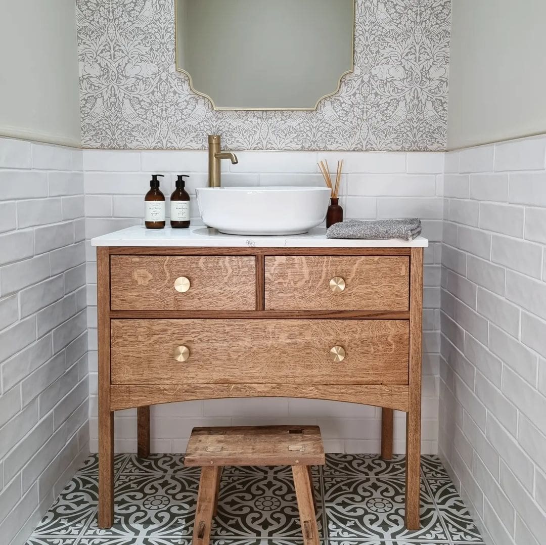 Stacked Vs. Offset Tiles: The Ultimate Tile Layout Debate