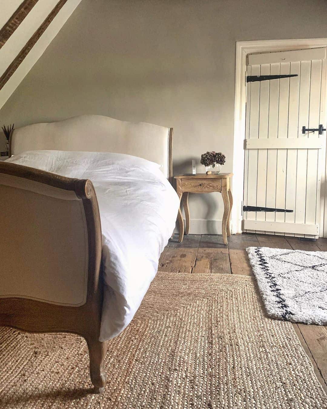 25 Door Ideas for Bedrooms That Go From Basic To Beautiful