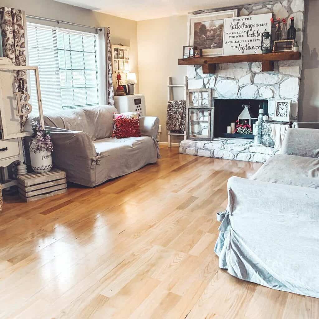 Farmhouse Living Room Ideas Without Coffee Table - Soul & Lane