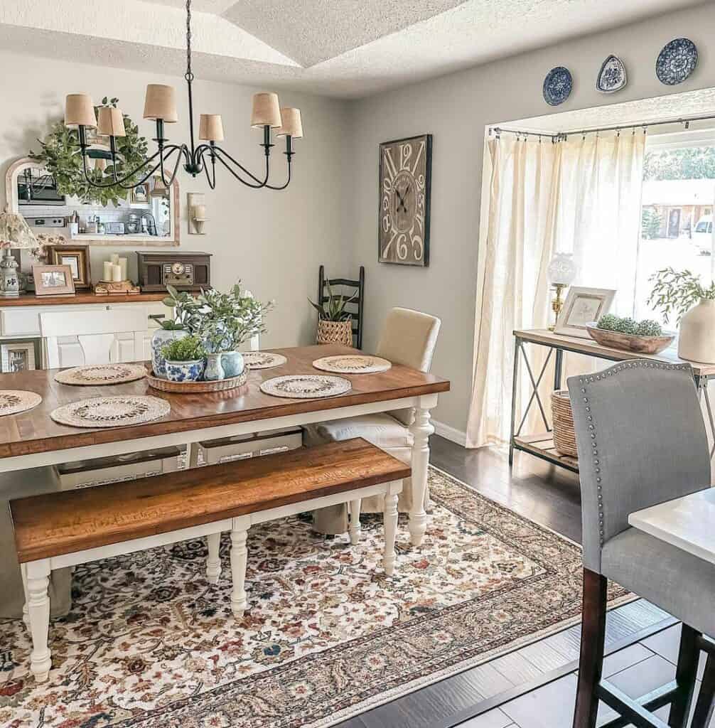 Snuggly and Intimate - Soul & Lane